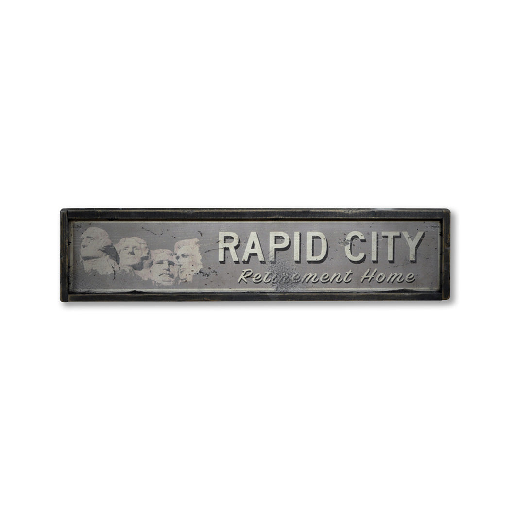 Mt. Rushmore Rustic Wood Sign – Lizton Sign Shop